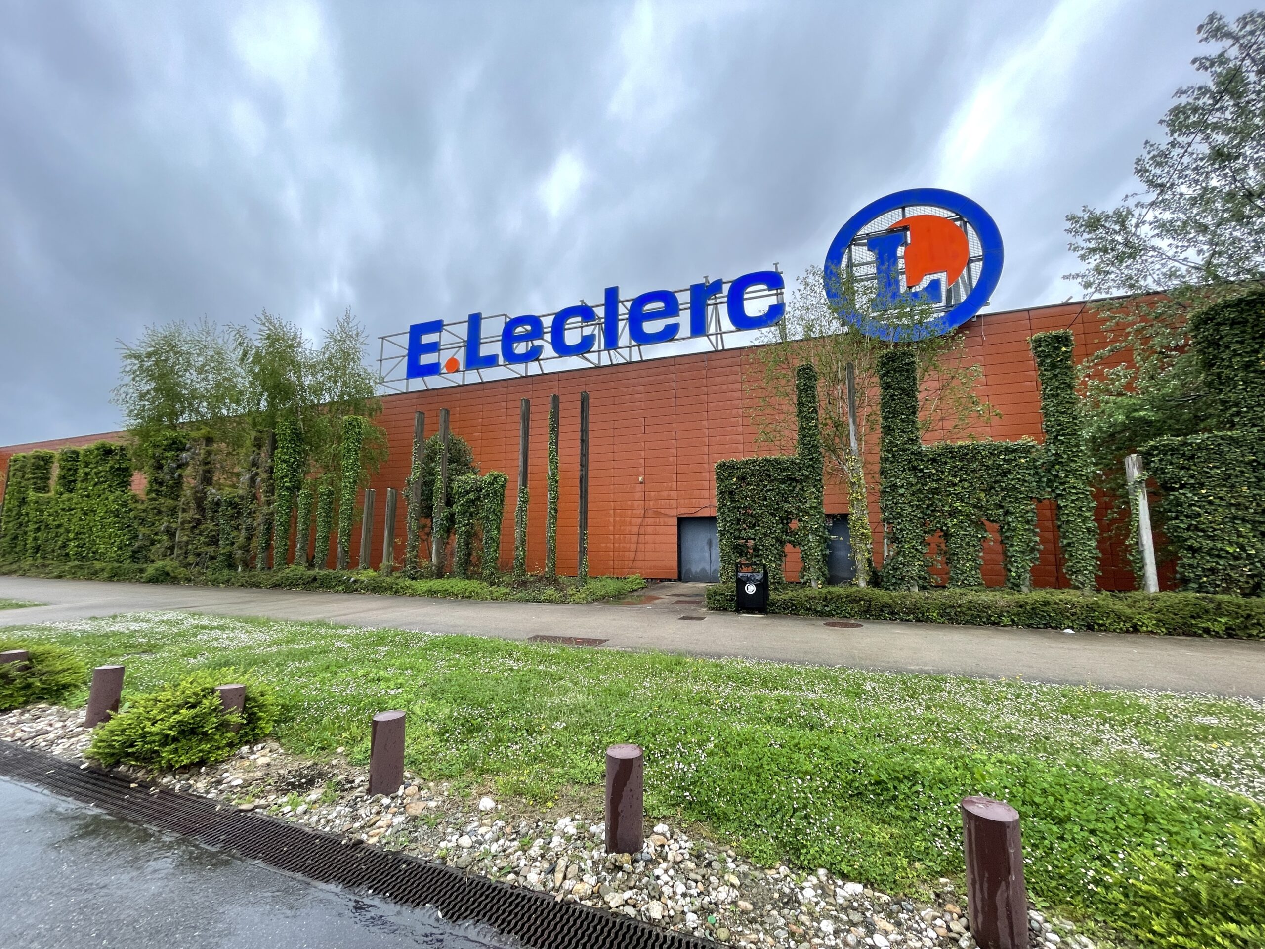 Leclerc - Chambres froides et laboratoires pour la GMS - DREYER